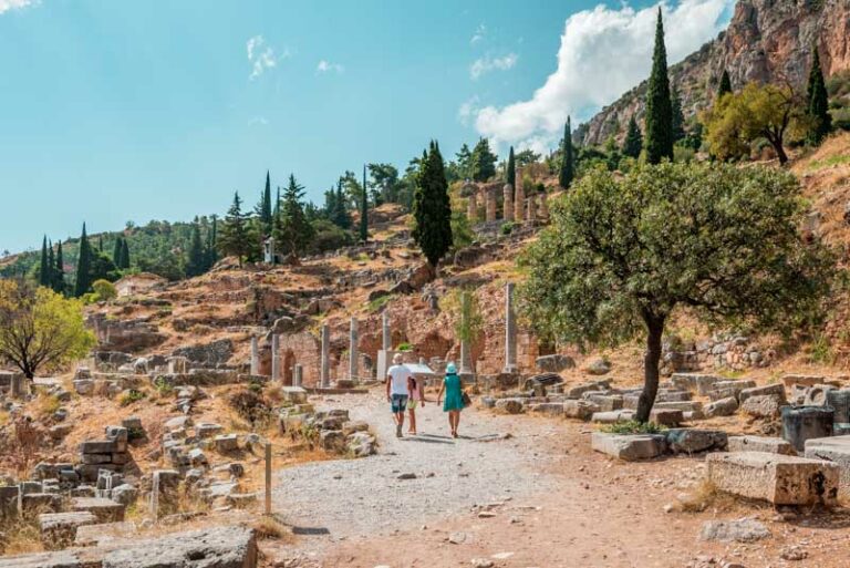 Delphi Orakel • 8 wichtige Infos für deinen Besuch